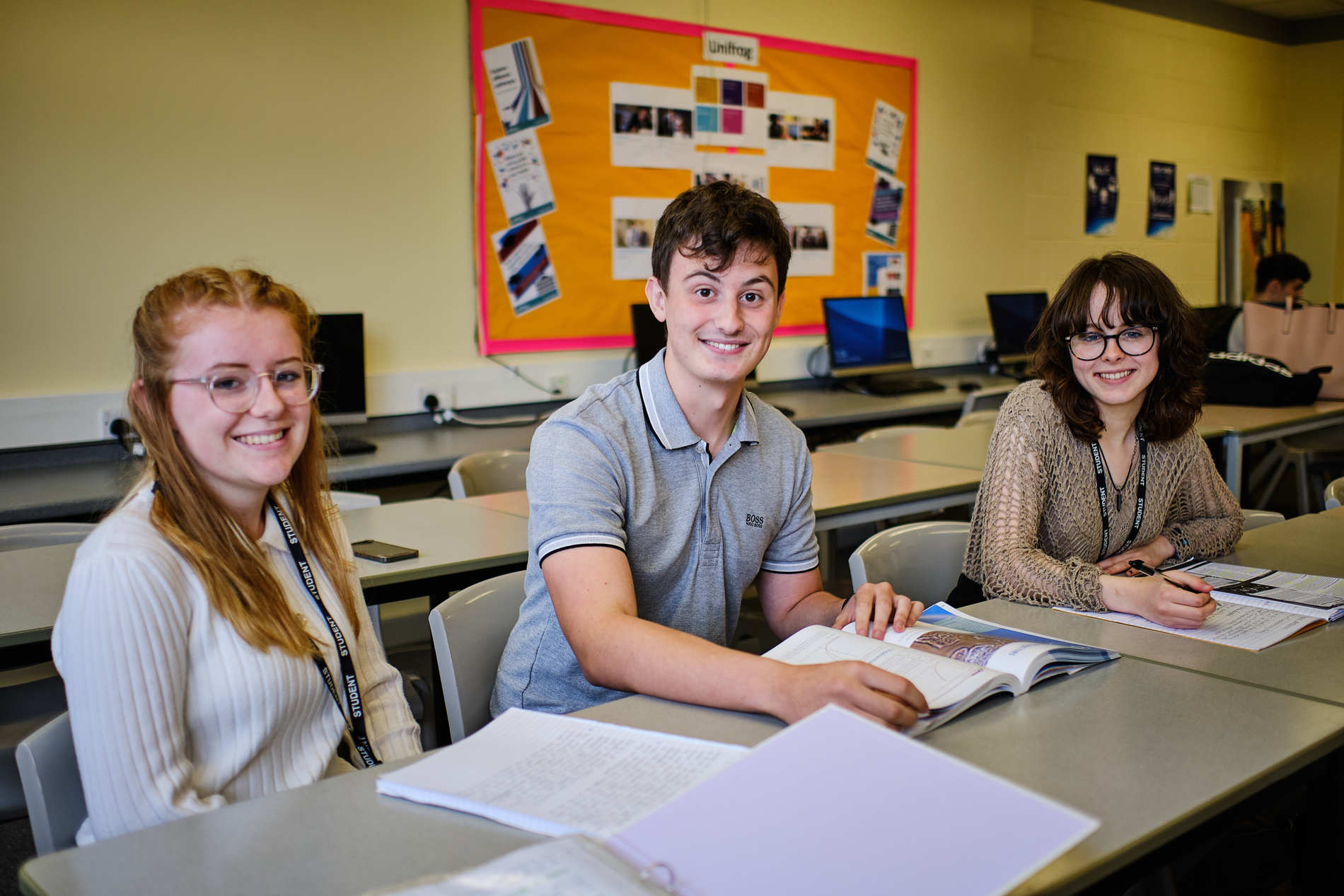 Home - Retford Oaks Academy