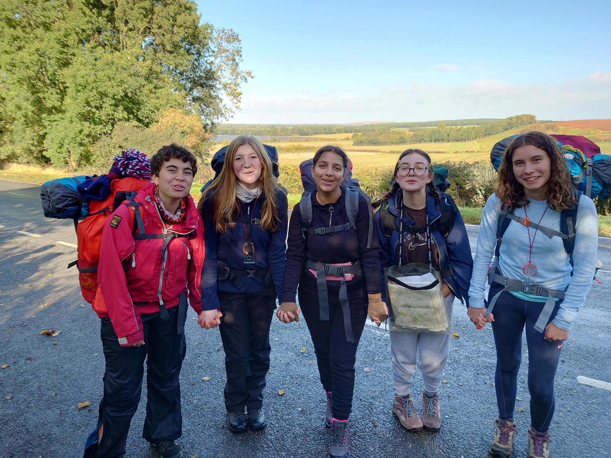 Duke of Edinburgh students complete bronze expedition - Retford Oaks ...